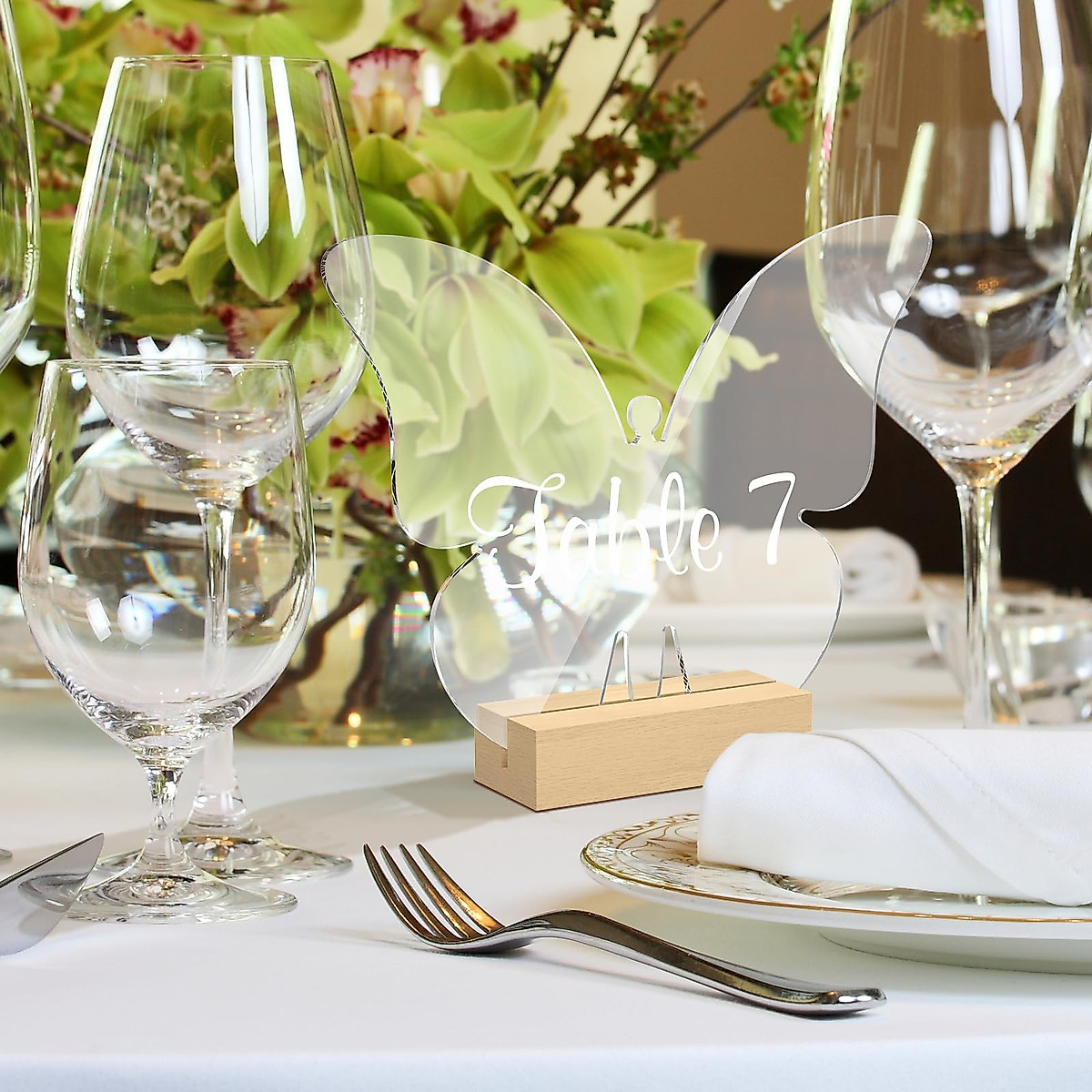 12 Pcs Butterfly Acrylic Sign with Wood Stand DIY Butterfly Place Cards Holder Reusable Butterfly Sign Blank Clear Butterfly Table Sign for Name Card Wedding Sign Event Party Sign Decoration, 5 x 4 in