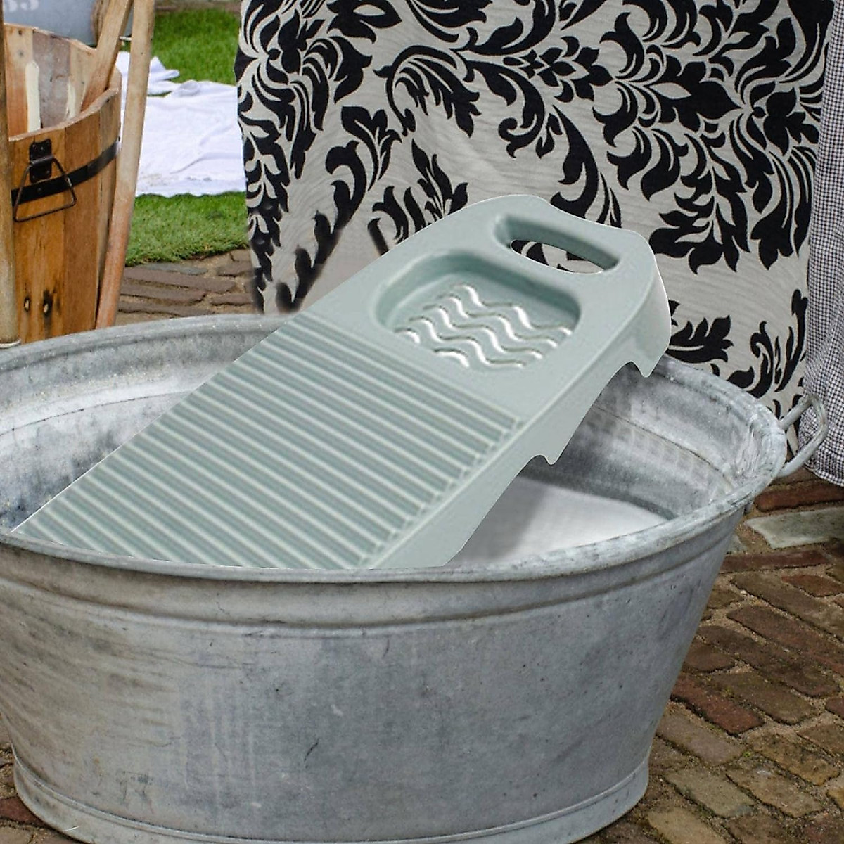 zzhugyin Plastic Washboard for Laundry,Household Hand Washing Board with Soap Holder Portable Hand Washing Clothes Tool Scrubboards Clothes Cleaning Tools for Home School Dormitory (Light Blue)