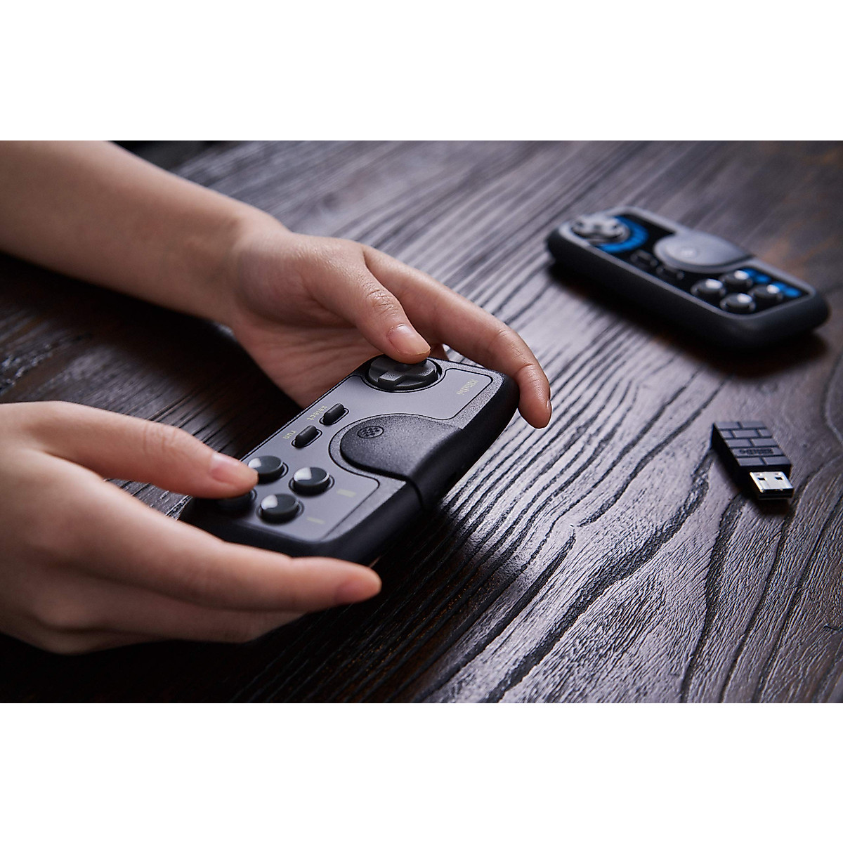 8Bitdo TG16 2.4G Wireless Gamepad for PC Engine Mini, PC Engine CoreGrafx Mini, TurboGrafx-16 Mini & Nintendo Switch (TG16 Edition)