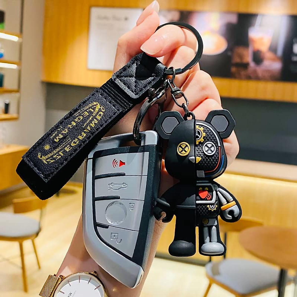 HSYHERE Fashionable Cool Half Mechanical Body Standing Bear Keychain, Stylish soft silicon Bear Key Ring Collection Bag Pendant New Year Christmas Valentine Gift Car Key Metal Keyring -Black