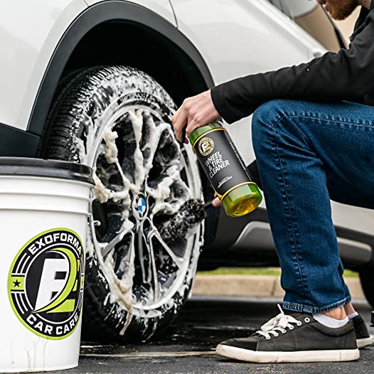 ExoForma Wheel & Tire Cleaner - Removes Built-Up Brake Dust, Dirt & Grime - Improves Dressing Performance - 2-in-1 Formula - Chosen by Pros - Spray Foaming Application - Safe on Most Wheels