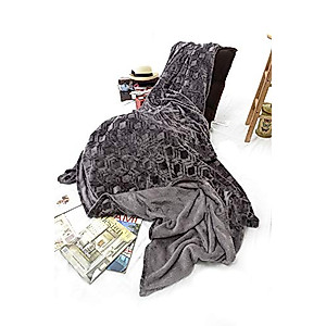 long rich HappyCare Textiles HCT BKT-001 Ultrasoft Diamond Pattern Embossed Micro Velvet Comforter and Blanket