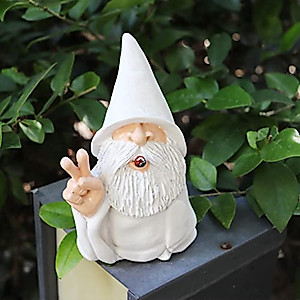 Tirifer Garden Gnome, Wizard Gnome 3D Dwarves, Polyresin Outdoor Sculpture Victory Gesture Gnome Statue Garden Figurine Art Garden Decoration for Lawn Yard Balcony Porch Patio