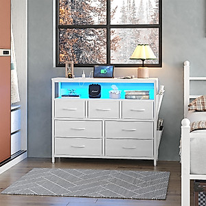 CollaredEagle 7 Drawer Dresser with Charging Station, TV Stand Fabric Storage Tower for Bedroom,Storage Drawers with LED, Wooden Top for TV up to 43 inch, for Bedroom, Living Room, Entryway, White