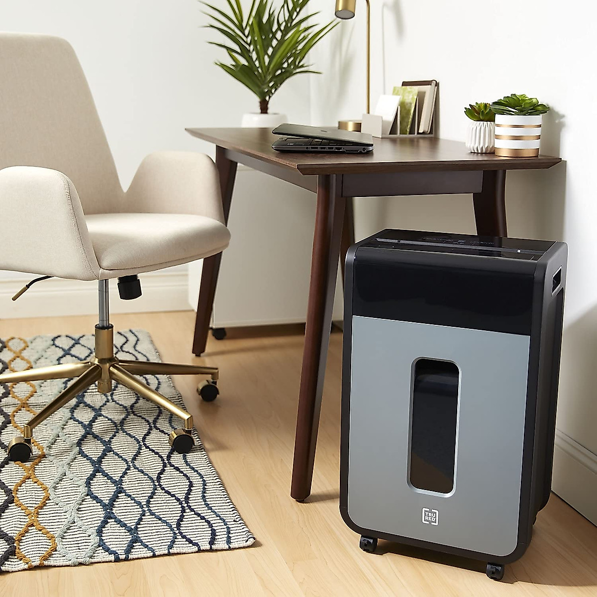 Tru Red 16-Sheet Micro-Cut Commercial Shredder (Tr-Bmc163a)