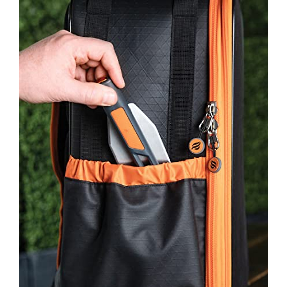 Blackstone 5275 Foldable 3 Piece Set Two Griddle Spatula Flipper and One Scraper-Flex Fold Model Stainless Steel-Easy to Carry and Clean, Perfect Grill Cooking Accessories, Black