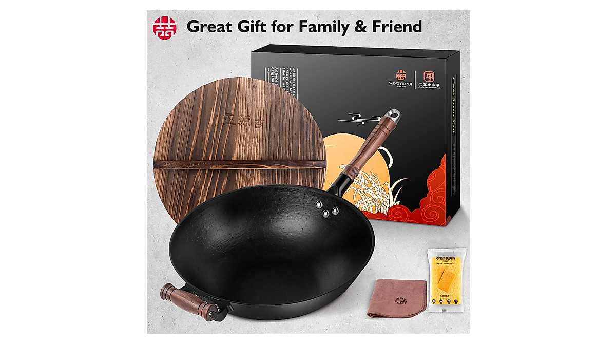 WANGYUANJI Cast Iron Wok 14.2 inch Large Stir Fry Pan with Lid