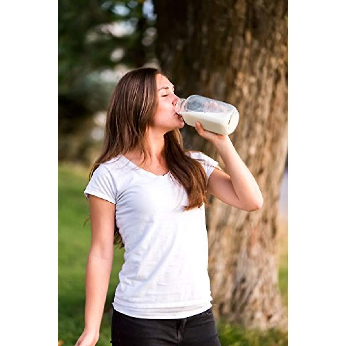 Glass Milk Bottle With 2 Extra Leak Free Lids and Measuring Marks Vintage Jugs 32 Ounces (Set of 2) Made in USA by Crystal Country