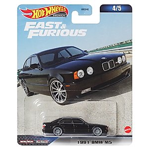 Hot Wheels HKD28 Fast and Furious - 1991 BMW M5 [3 Years Old and Up]