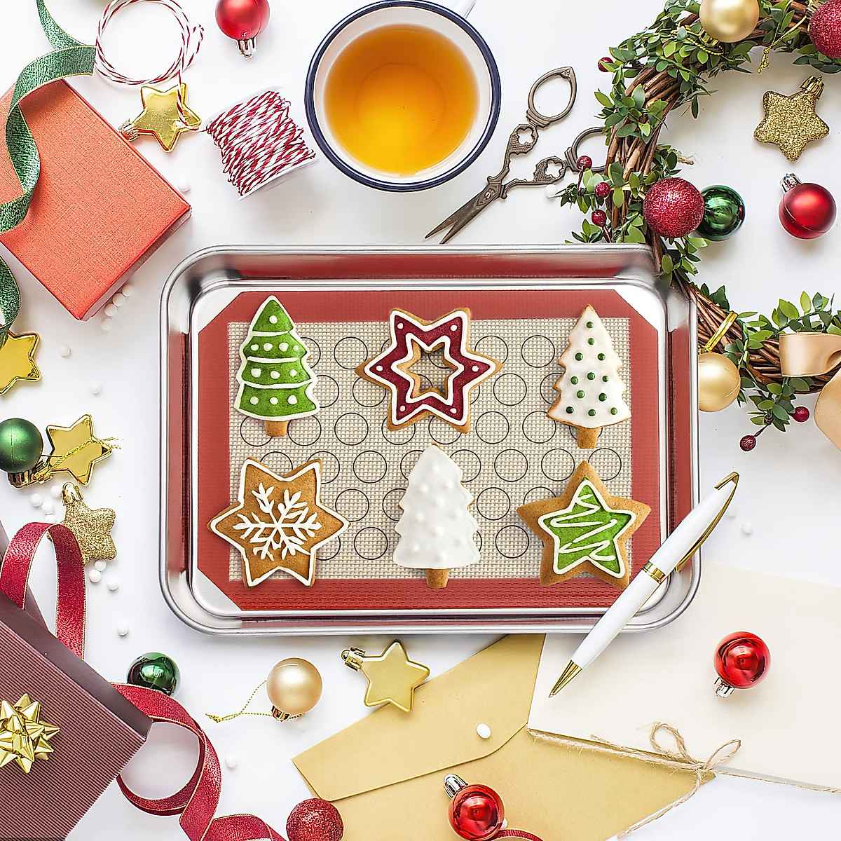 Baking Sheet with Silicone Mat Set of 4 [2 Sheets + 2 Mats], Deedro Stainless Steel Cookie Sheet Baking Pan with Silicone Baking Mat, 9 x 7 x 1 Inch, Non Toxic, Heavy Duty, Easy Clean