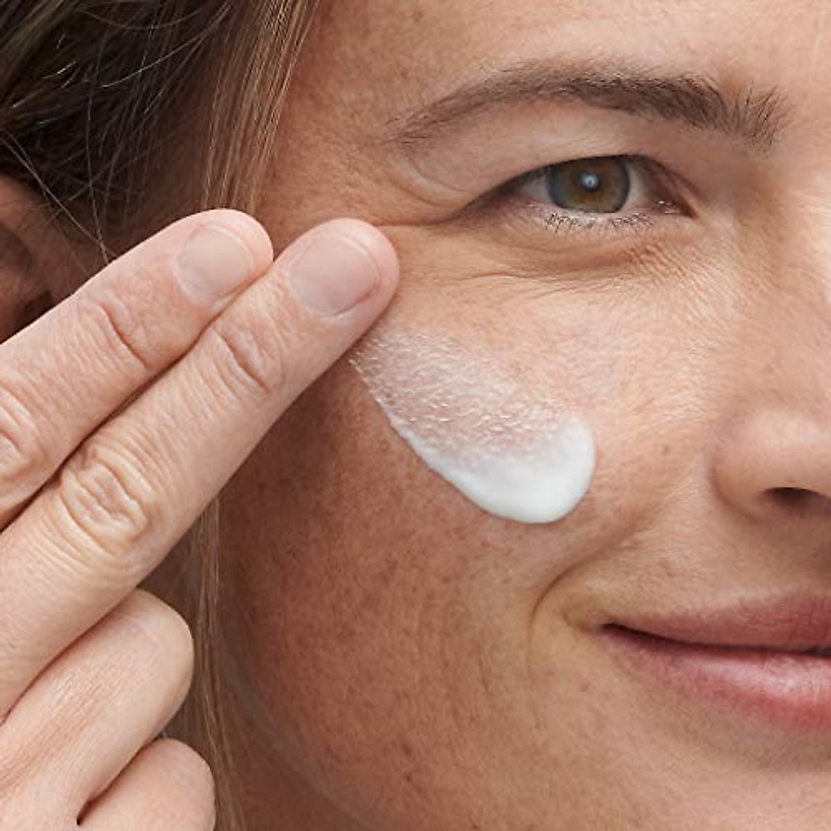 Dermalogica Powerbright Dark Spot Serum (1 Fl Oz) Visibly Fades Dark Spots in Days and Helps Prevent Future Dark Spots - Boosts Skin's Natural Luminosity