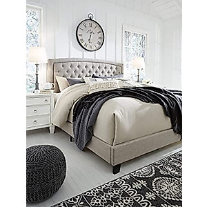 Signature Design by Ashley Jerary Farmhouse Button-Tufted Upholstered Platform Bed, King, Light Gray