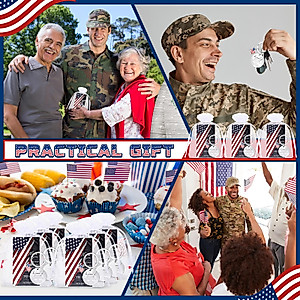 Lyrow 24 Sets Veterans Day Gift Bulk American Flag Keychains Patriotic Card with Organza Bag Party Decorations Church Favors