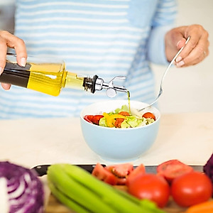 XIEHUZA 4 Pack Olive Oil Bottle Spout, 304 Stainless Steel Liquor Bottle Pourers for Alcohol Balsamic Vinegar, Auto Flip Top No-drip Olive Oil Dispenser for Kitchen Pours Liquor, Silver