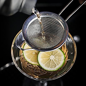 KUFUNG Fine Mesh Sieve Strainer Stainless Steel Cocktail Strainer Food Strainers Tea Strainer Coffee Strainer with Long Handle for Double Straining Utensil (S, Gray)