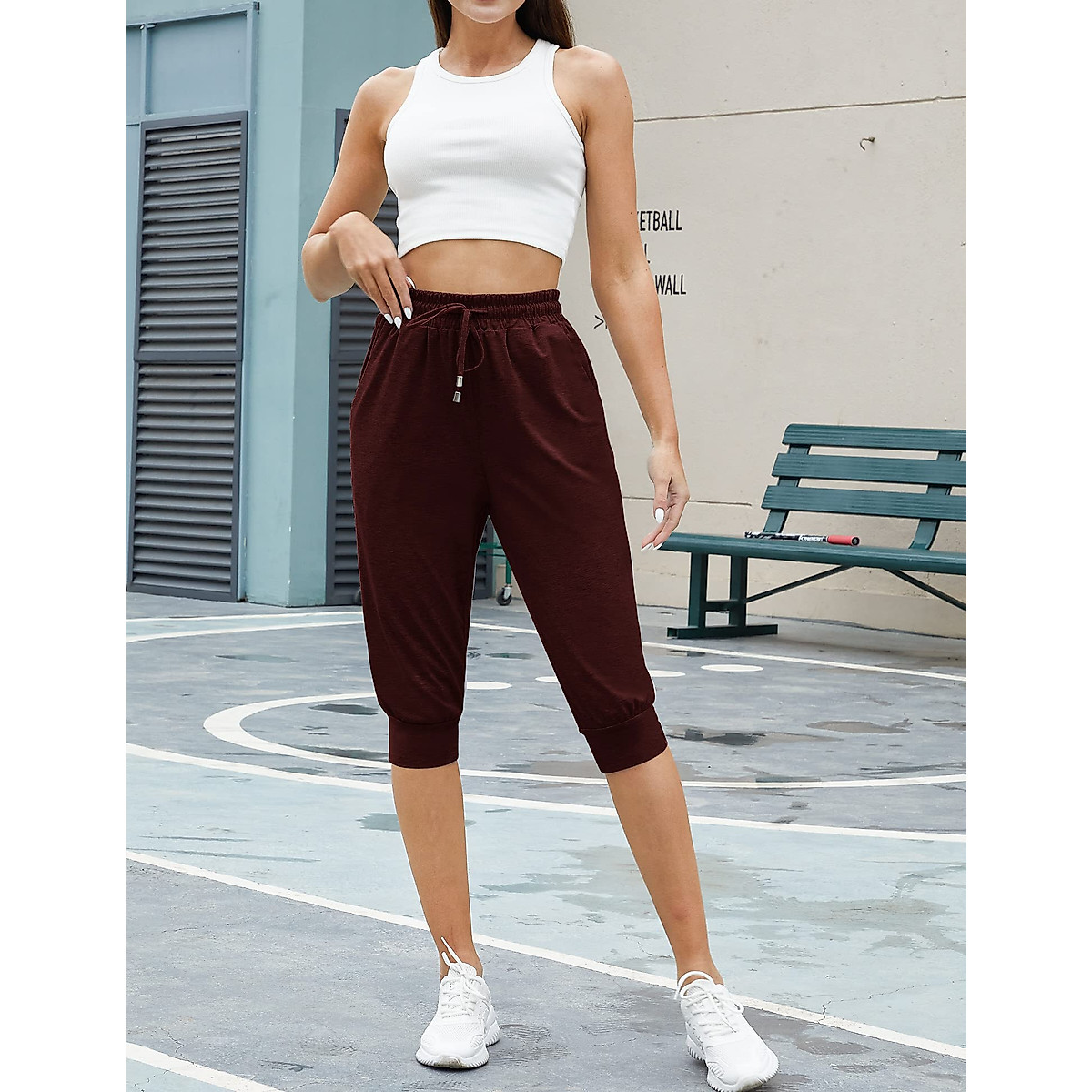 Syhood 2 Pack Women Capri Sweatpants Women's Drawstring Capris Casual Cropped Jogger Pants with Pockets (Black, Burgundy, XX-Large)