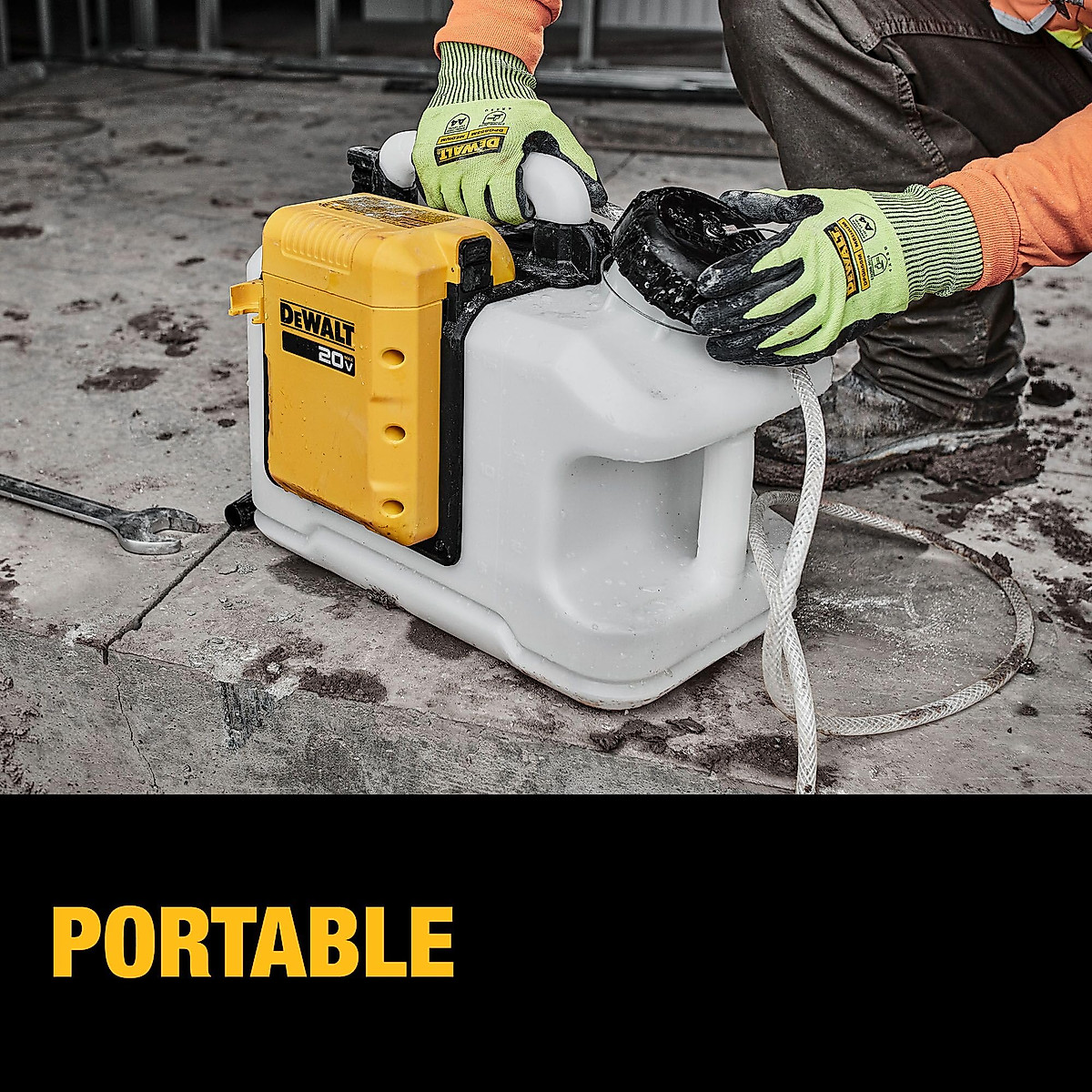 DEWALT 20V MAX Powered Portable Water Tank for Job Sites, 4 Gallons (15L), Bare Tool (DCE6820B)