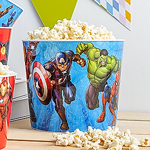 Zak Designs Marvel Universe Movie Night Family Reusable Popcorn Bowl Set with Serving Container and Individual Cups, Reusable and Made From Durable Plastic (5 Pieces, Non BPA)