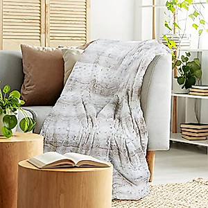 Kurrajong Farmhouse Luxurious Caramel and White Soft Throw Blanket for Couch | Elegant Faux Fur Blanket Bed Throw | Large Faux Fur Blanket 55" x 70" | Marbled Caramel and White Blanket Throw