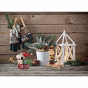 Enesco Peanuts by Jim Shore Santa Snoopy in a Dog Bowl Sled Figurine, 5.5 Inch, Multicolor