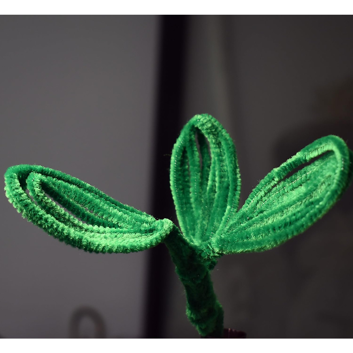 Dark Green Pipe Cleaners Chenille Stems (200 Pack) for DIY Art Craft Decorations Creative (12 in x 0.24 in)