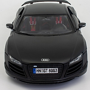 Maisto Audi R8 GT Matte Black 1:18 Scale Car Special Edition