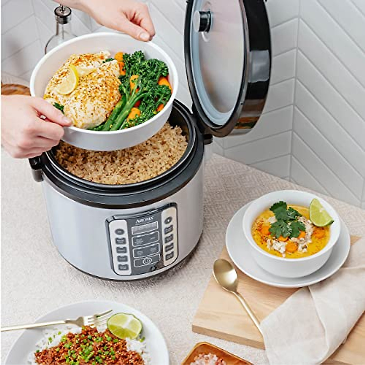 Aroma Housewares AROMA® Professional 20-Cup (Cooked) / 5Qt. Digital Rice Cooker, Steamer, and Slow Cooker Pot with 10 Smart Cooking Modes, Including Sauté-then-Simmer®