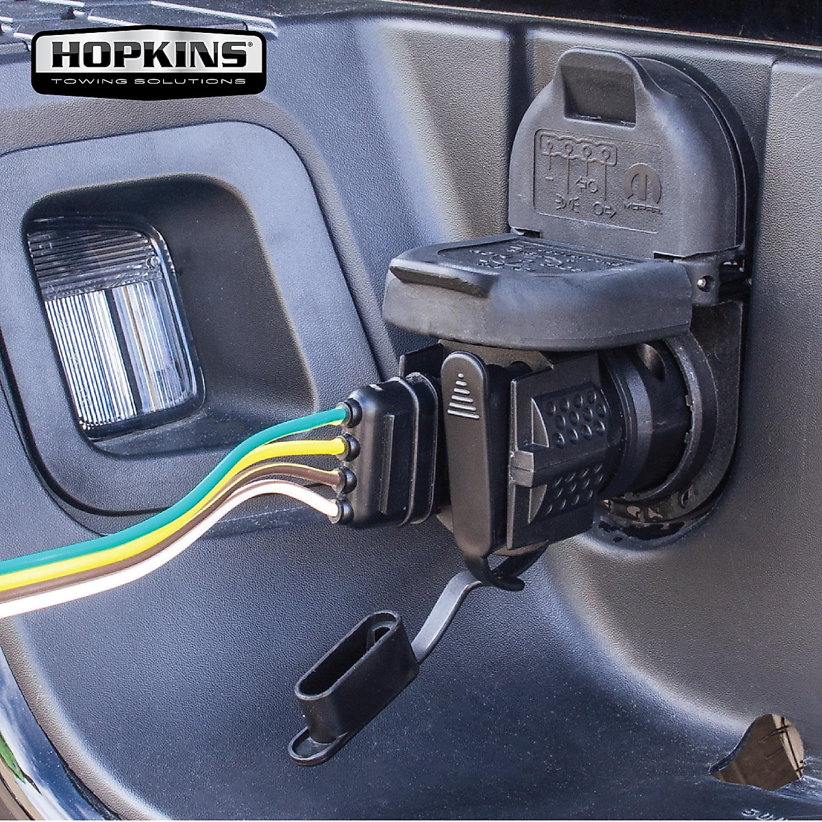 Hopkins 47385 Multi-Tow 7 Blade to 5 Flat and 4 Flat Adapter