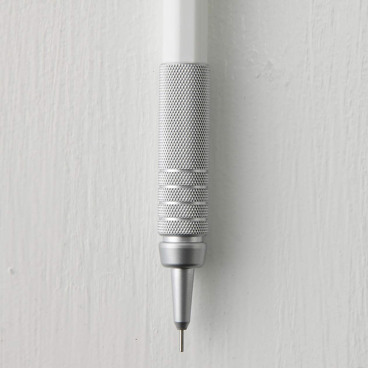 Muji 18617371 Low Center of Gravity Mechanical Pencil, White, 0.4 x 0.4 x 5.8 inches (11 x 9 x 147 mm), Lead Diameter 0.01 inches (0.3 mm)
