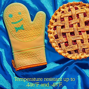 The Oven Mitts by Staff - Pair of Heat Resistant, Grippy Silicone Oven Mitts - Non-Slip, Waterproof, Cotton Fiber Lining - Temperature Resistant (446°F) 11.6" x 7.5" Ideas