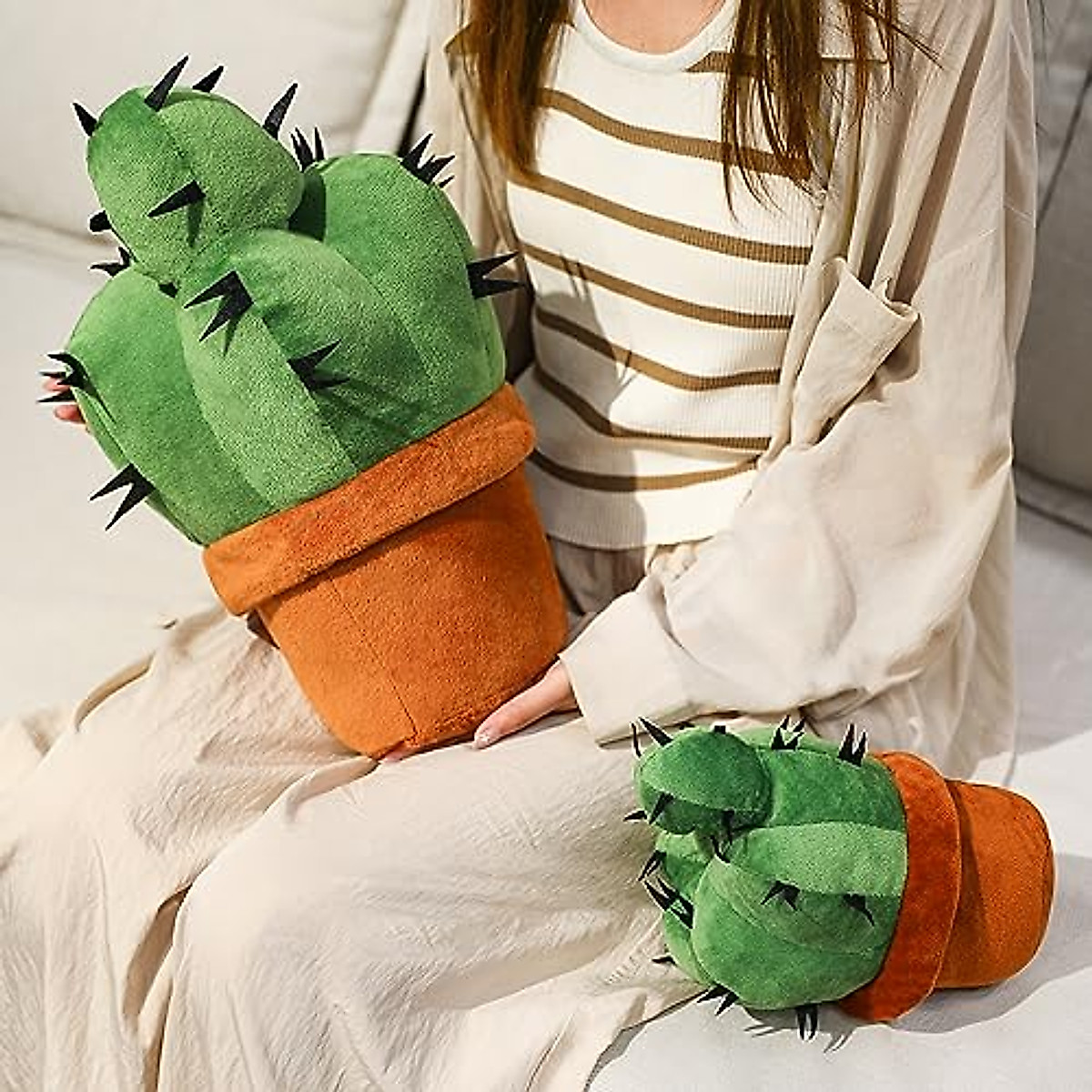 Cactus Shape Pillow-3D Throw Pillow Sofa Cactus Shaped Pillow Plush Cactus Decorative Pillow Office Bed Cushion for Couch Sofa Living Room Home Decor for Plant Lovers, Garden Lovers (15.7 inch)