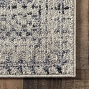 nuLOOM Elodie Distressed Diamonds Area Rug, 4' x 6', Light Grey