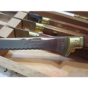 Laguiole France, Jean Neron Set of 4 LaitonKnives with Wooden Handles in Presentation Box