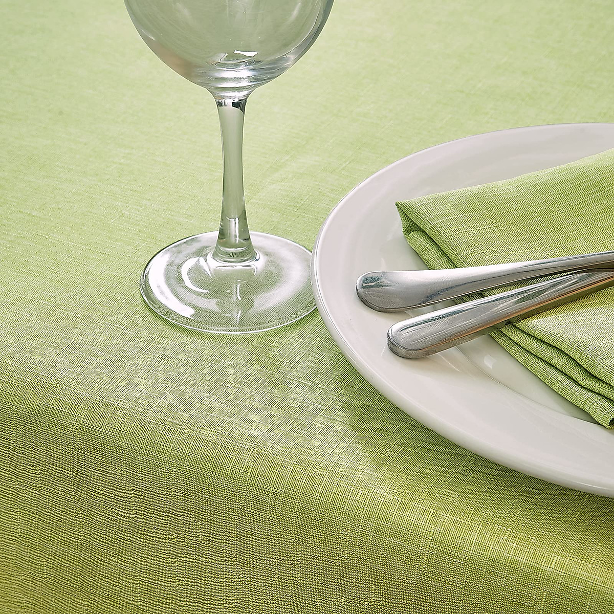 Mebakuk Rectangle Table Cloth Linen Farmhouse Tablecloth Waterproof Anti-Shrink Soft and Wrinkle Resistant Decorative Fabric Table Cover for Kitchen (Mint Green, 52" x 70" (4-6 Seats))