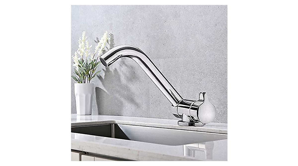 Compact Folding Faucet for RVs - 360° Rotation Design