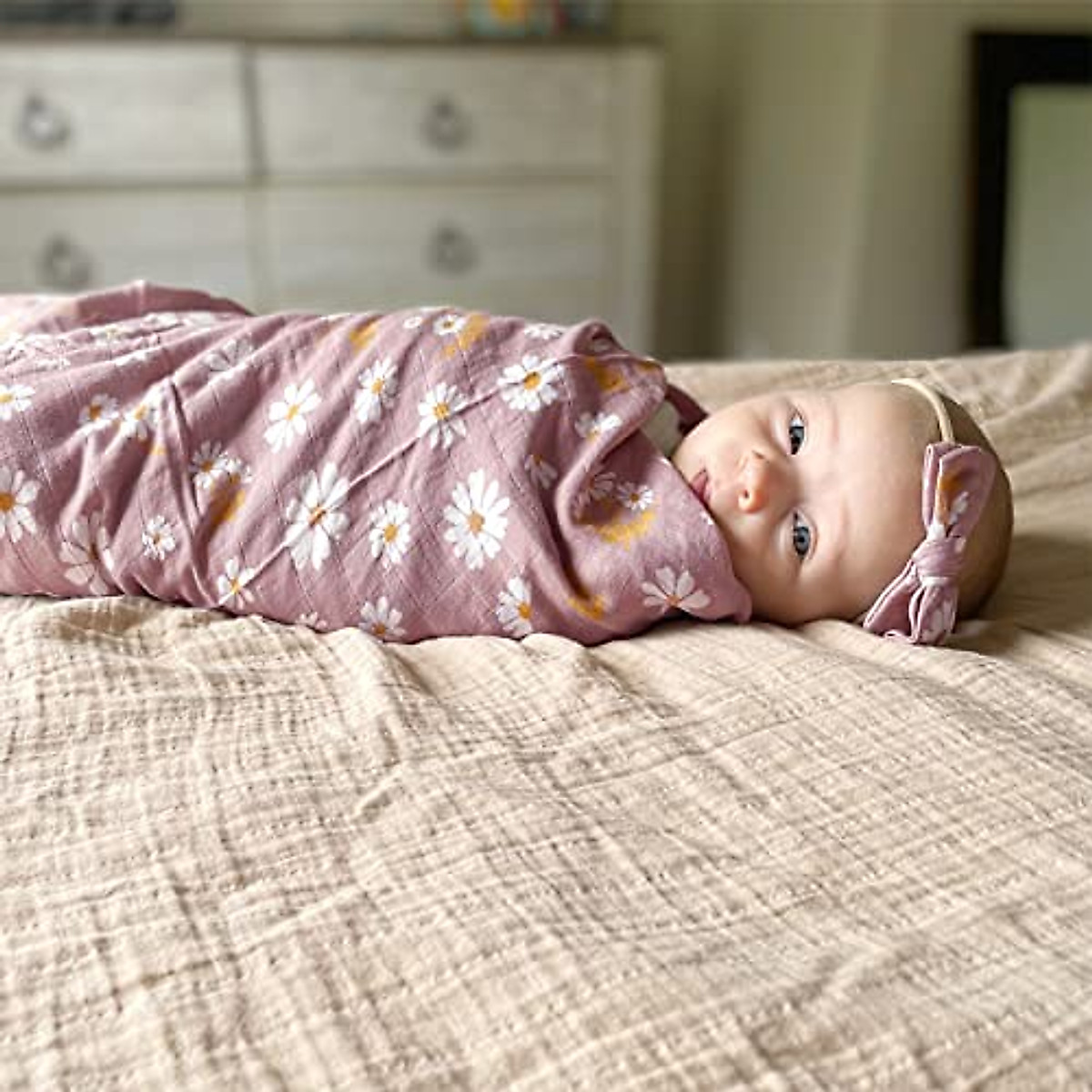 LifeTree Baby Muslin Swaddle Blankets for Boys & Girls, Newborn Swaddle Set with Matching Headband Bow, Neutral Infant Receiving Blanket Swaddle Wrap, 47 x 47 inches, Mauve Daisy, Bamboo Cotton