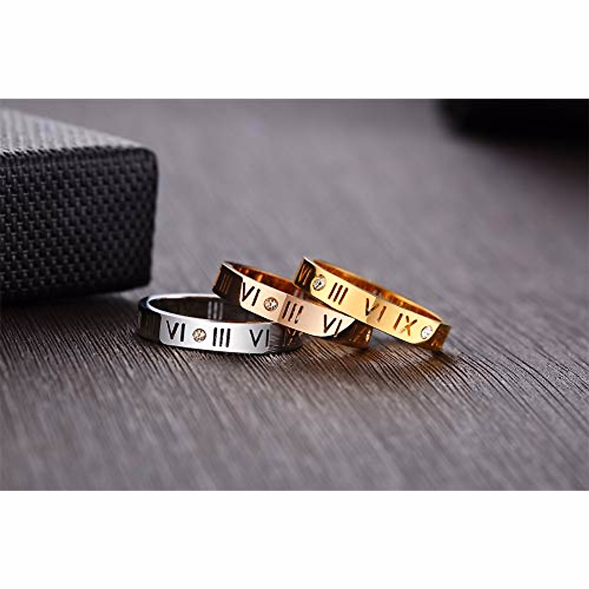 VNOX Roman Numeral Love Ring Wedding Band Engagement Promise Rings Set Valentine's Day Gift for Women Sister Wife