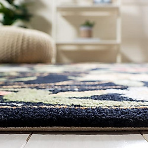 SAFAVIEH Chelsea Collection Accent Rug - 2'9" x 4'9", Black, Hand-Hooked French Country Wool, Ideal for High Traffic Areas in Entryway, Living Room, Bedroom (HK311A)