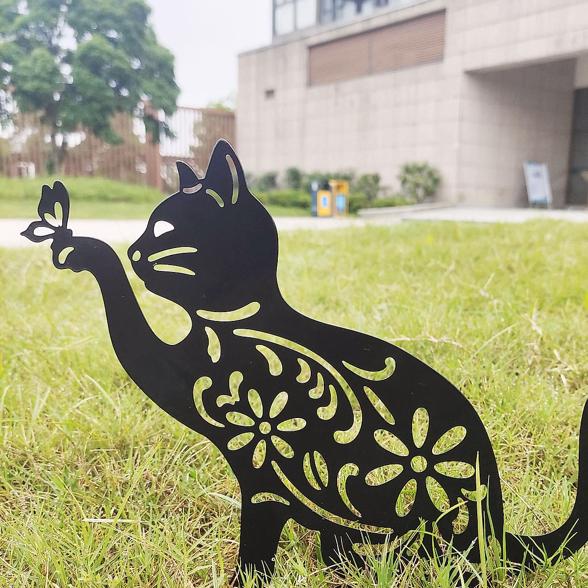 Haofy Cat Silhouette, 1 Piece of Lifelike Cat Yard Art Garden Metal Statue Decor, Hollow Decorative Stakes for Outdoor Farmhouse Pathway Lawn Decorations