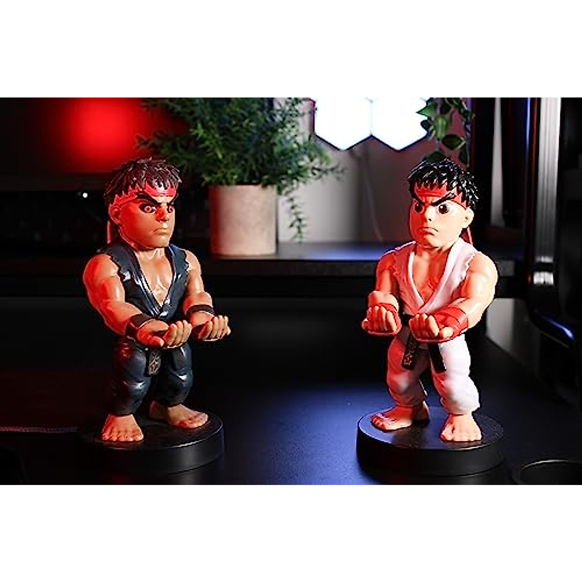 Cable Guys - Capcom Street Fighter Evil Ryu Controller and Phone Holder (PS4////)