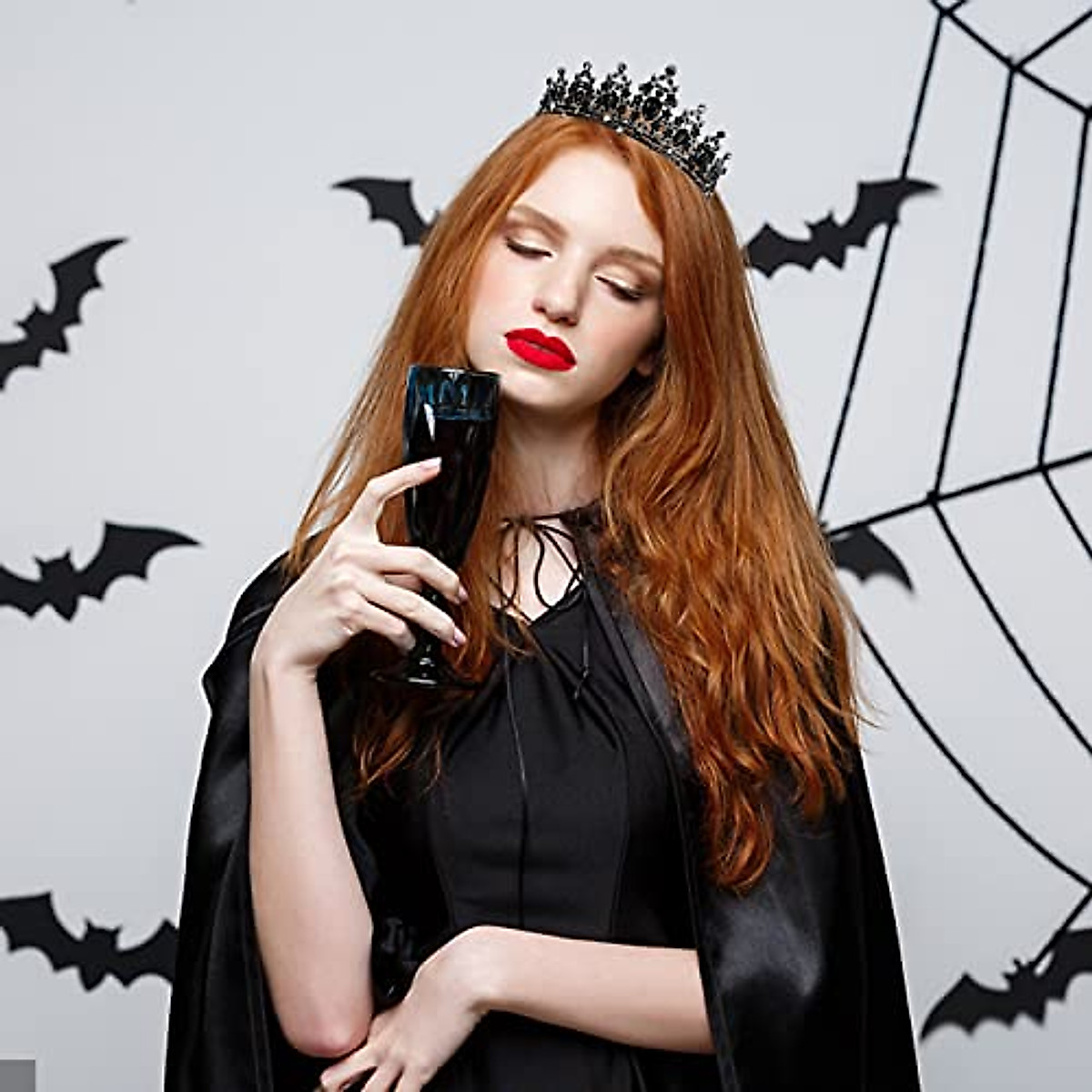 CAVETEE Black Crown for Women Gothic Crown Headpiece Halloween Decorations Birthday Tiara Vintage Rhinestones Black Baroque Queen Crown Wedding Bridal Crown Black Tiaras and Crowns for Women Girls