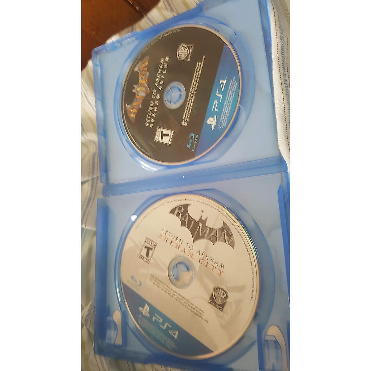 Batman: Return to Arkham - PlayStation 4 Standard Edition