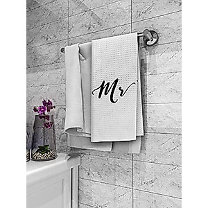 DIBOR Love Quote Mr. And Mrs. Bath Towels,Love Decorative Absorbent Drying Cloth Hand Towels Tea Towels Dishcloth For Bathroom Kitchen,Funny Couples Wedding Anniversary Valentine Gifts(White,Set of 2)