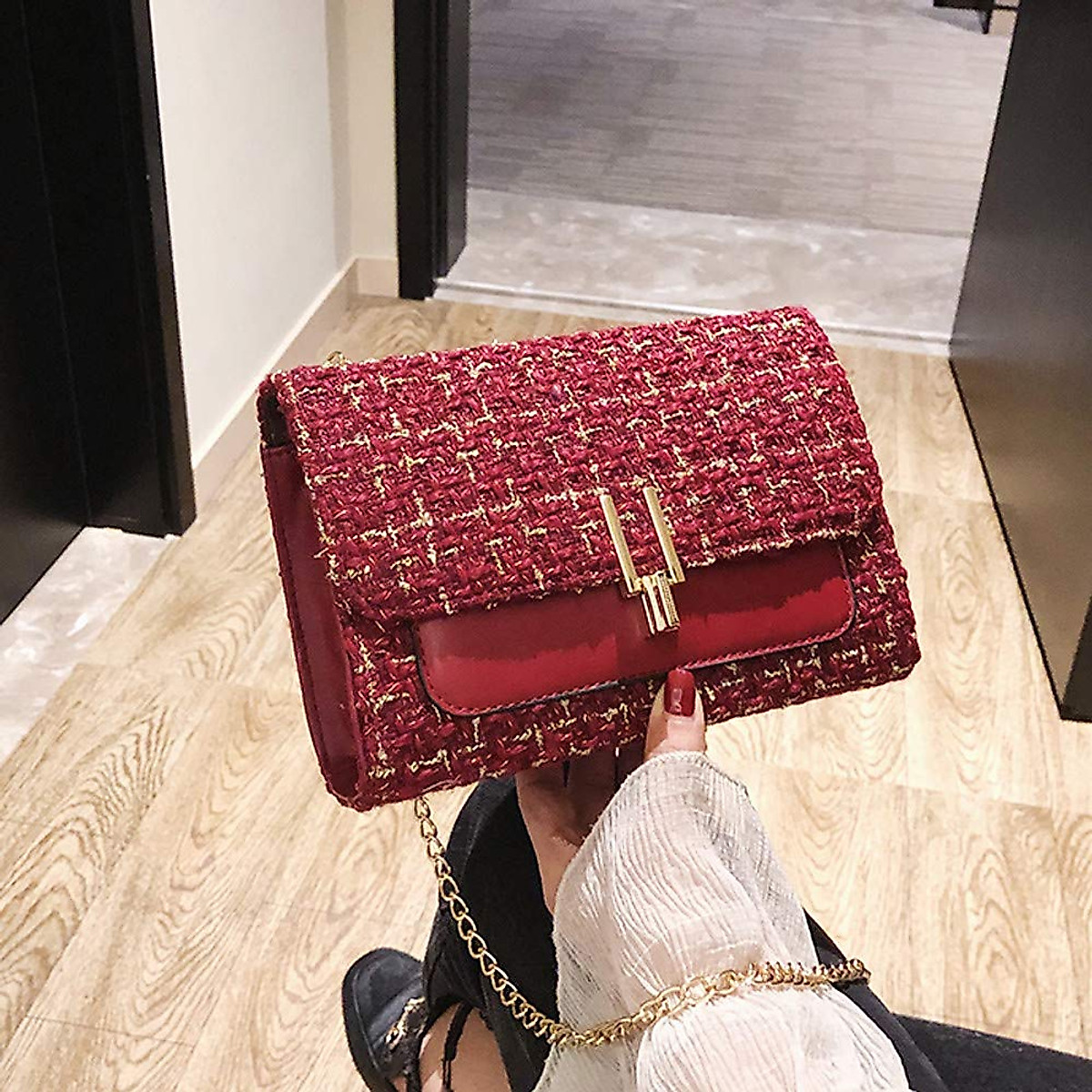 BOLUBILUY Women's Elegant Messenger Bag,Fashion Button Woolen Simple Design Chain Shoulder Bag Messenger Bag Purse Phone