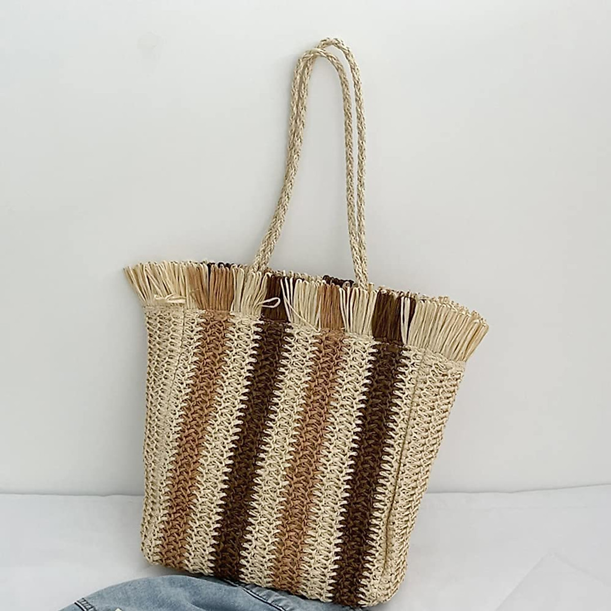 QTKJ Hand-woven Soft Large Straw Shoulder Bag with Tassels and Zipper Boho Straw Handle Tote Retro Summer Beach Bag Rattan Handbag (Beige)