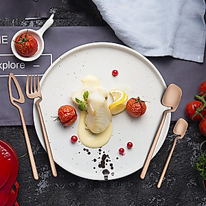 Gold Silverware Set for 8, Unique Modern Stainless Steel Cutlery Flatware Set，40 Pieces Unique Kitchen Utensil Sets with Steak Knives, Tableware Set for Home Kitchen Restaurant Hotel (Color : 16 Pi