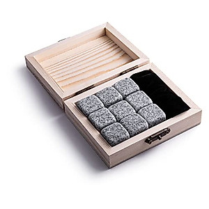 Etched World Decanter whiskey Globe - The Wine Savant Whiskey Gift Set Globe Decanter 750 ml with Antique Ship, Whiskey Stones and 4 World Map 10oz Glasses, Great Gift - Alcohol Related Gift, HOME BAR