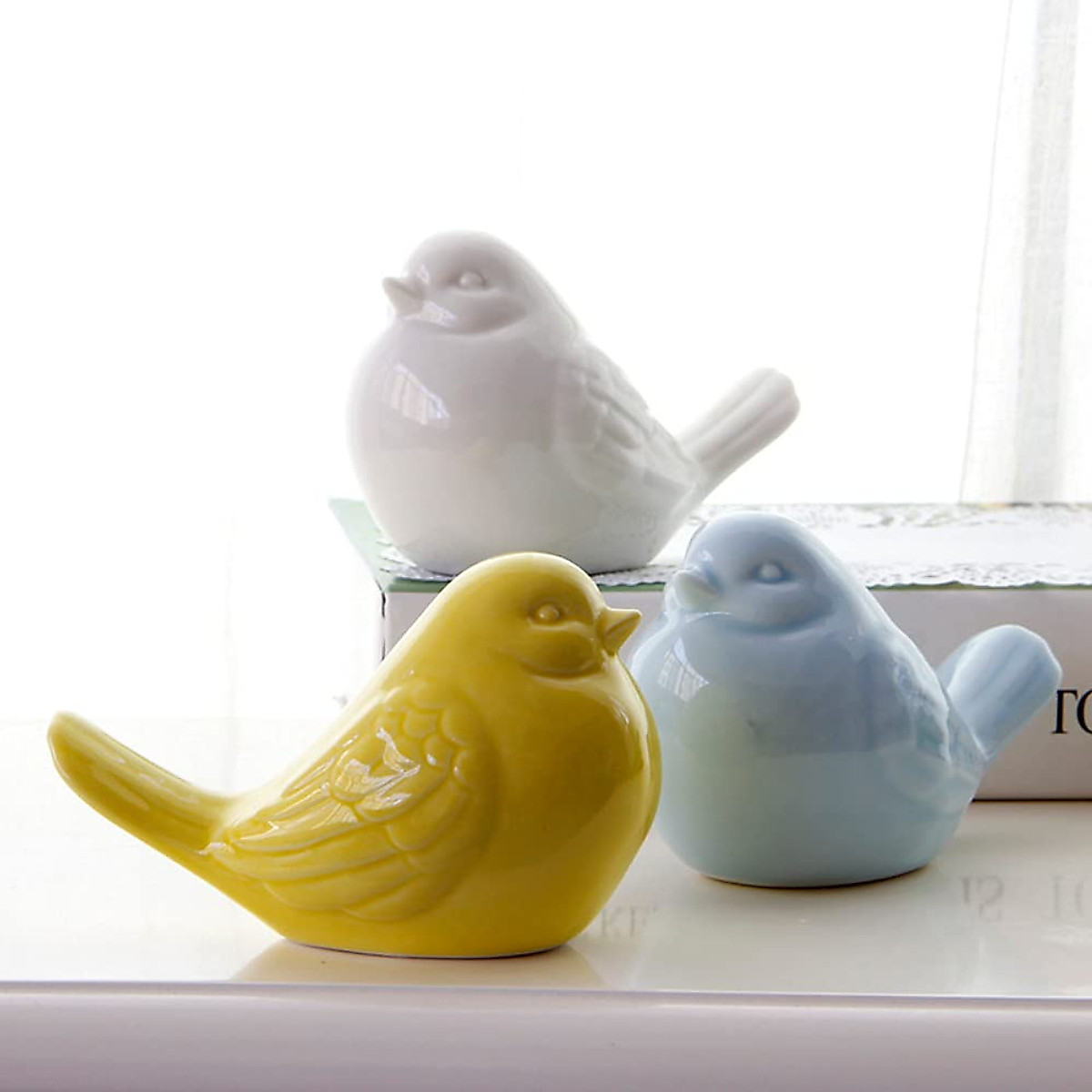 XIOU Ceramic Birds, Porcelain Bird Figurine Statue, Animals Figurines Ornaments, Mini Bird Home Decoration, Statues Decor for Garden Living Room Bedroom Office, Wedding Decor (White)
