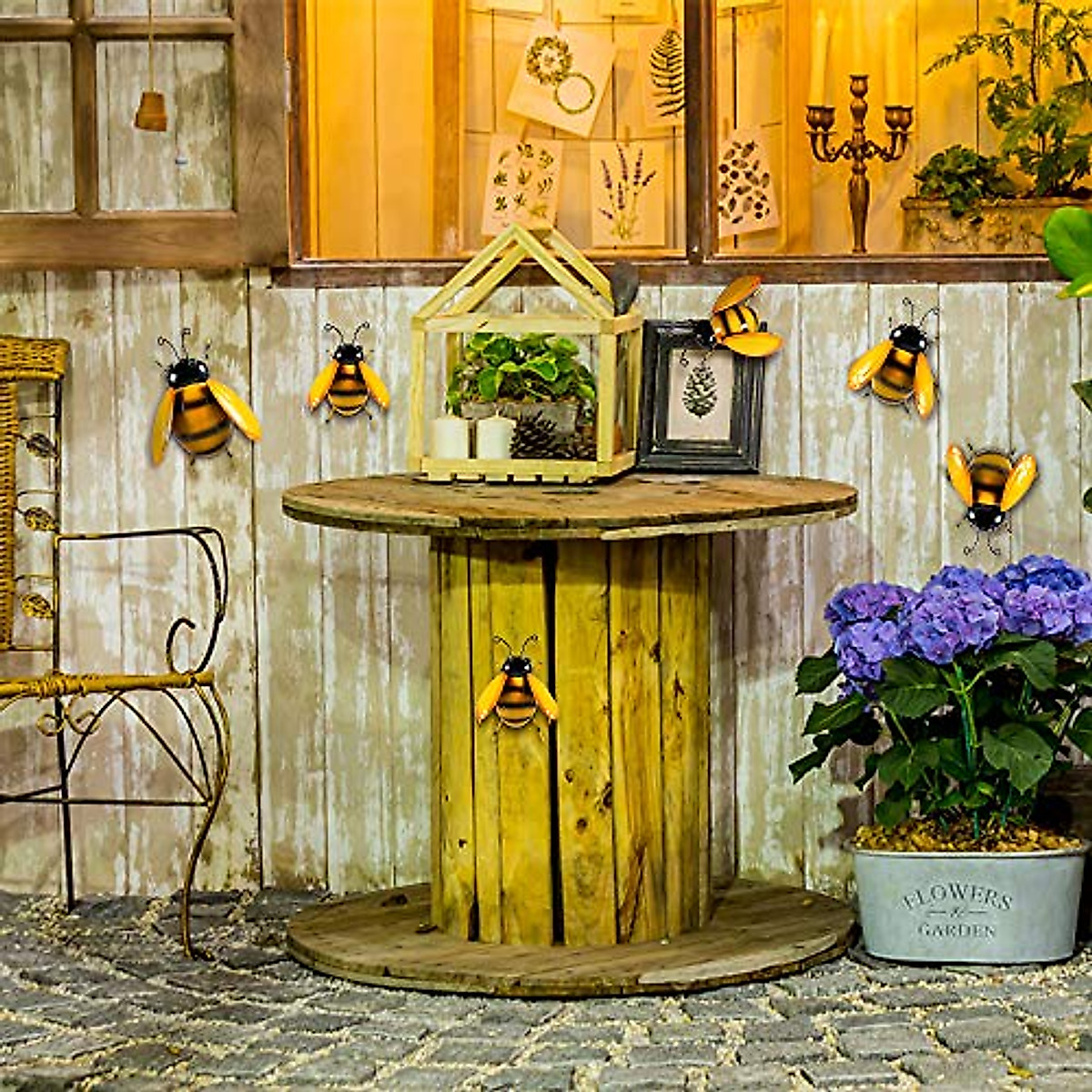 Vindar Metal Wall Art Bee Sculpture Garden Wall Art Decor Set of 3 Bee Outdoor and Indoor Decorative Art Wall Sculptures