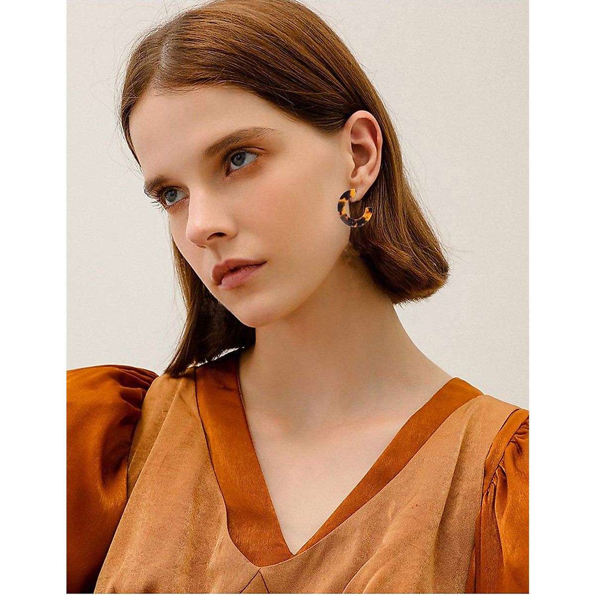 HSWE Leopard Hoop Earrings for Women Tortoise Shell Earrings Acrylic Earrings Resin Earrings (Tortoise Shell)